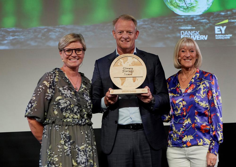 VELUX vinder klimaprisen ved Sustainability Awards 2022