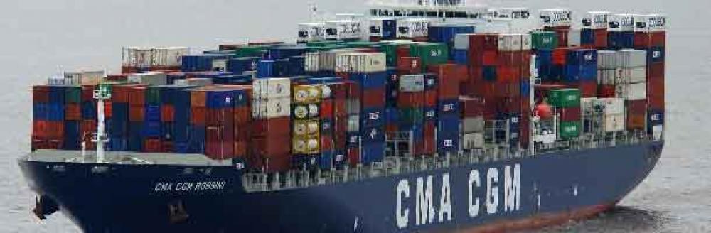 CMA CGM-skib taber 14 containere