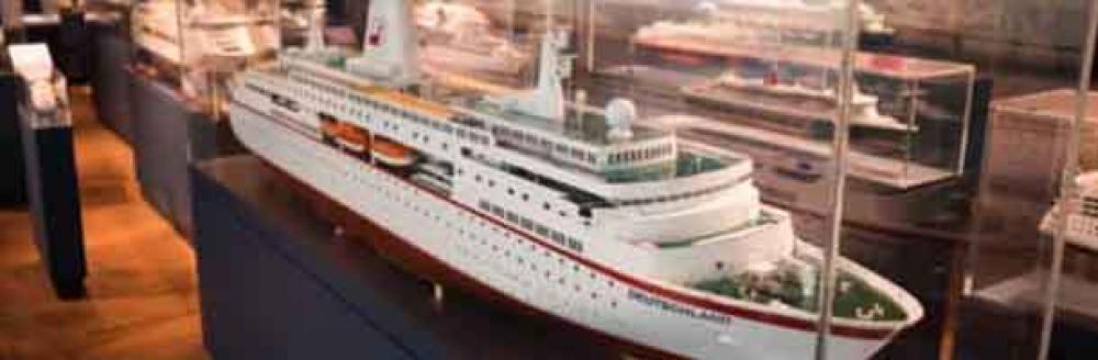 Skibe bygget af rav og elfenben