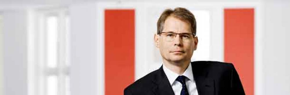 J. Lauritzen udvider direktionen