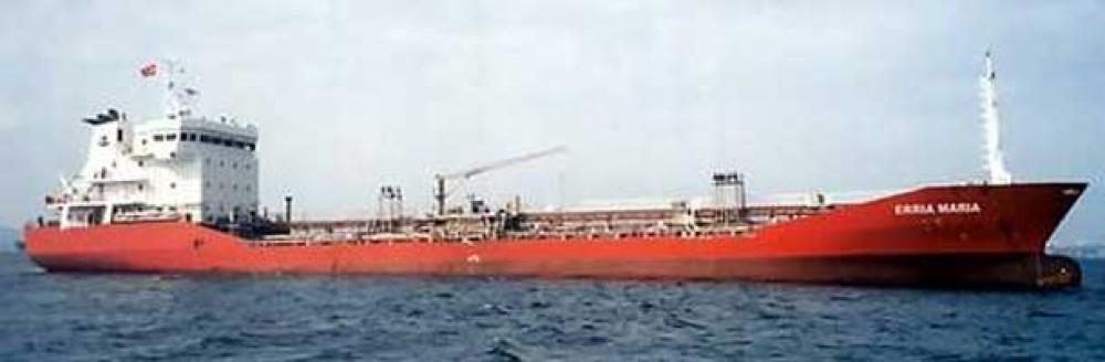 Erria overdrager første skib til Uni-Tankers