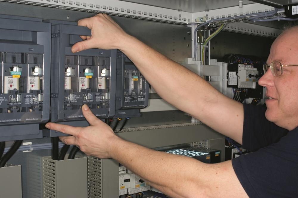 Den fleksible serie af sikringsholdere til din eltavle