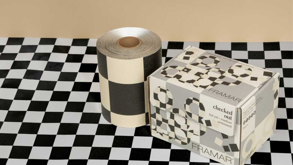 Checked Out med Framar folie