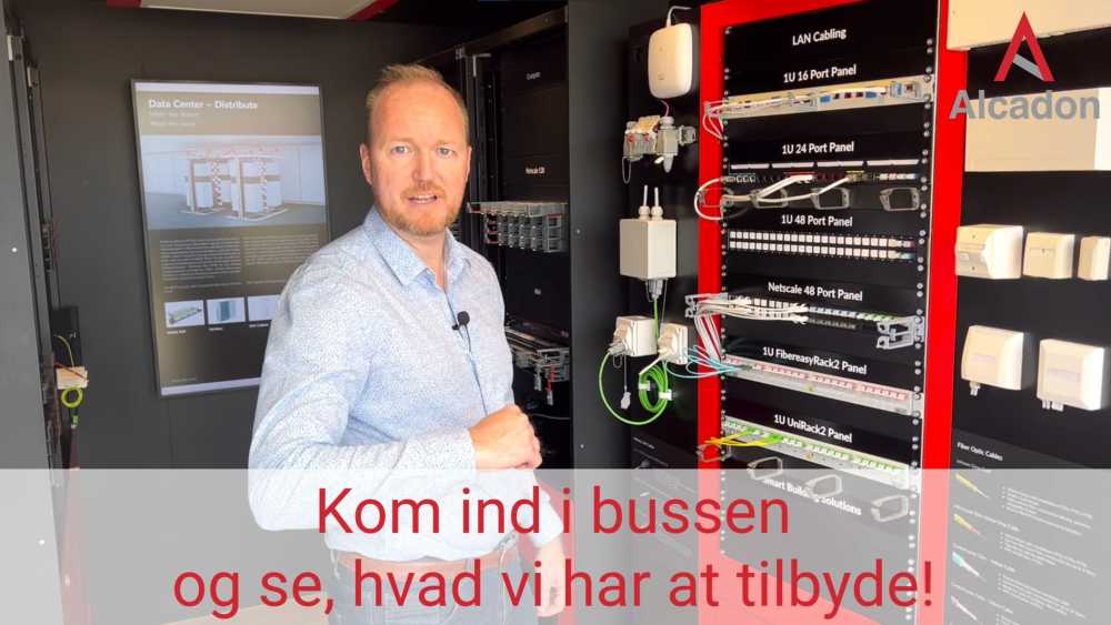 Kim fra Reichle & De-Massari viser herlighederne frem...