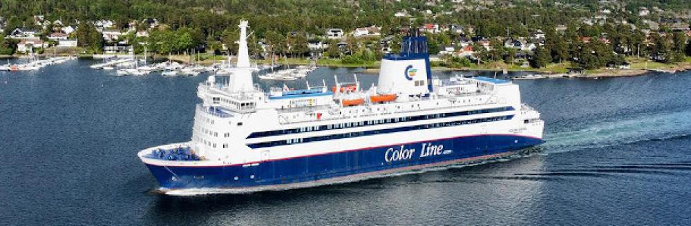 Color Line tager to færger ud af drift