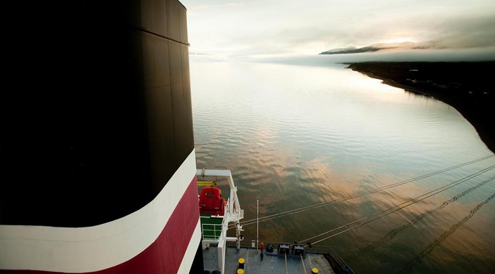 Norden sælger to skibe fra