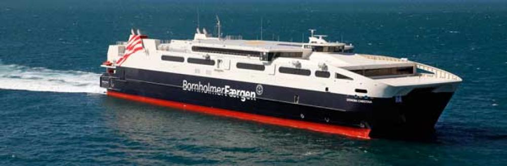 Naboer klager over røg fra hurtigfærge