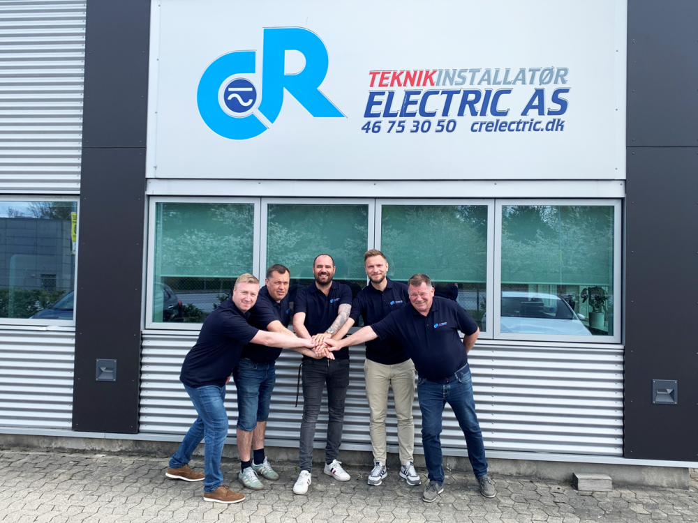 CR Electric udvider mod øst