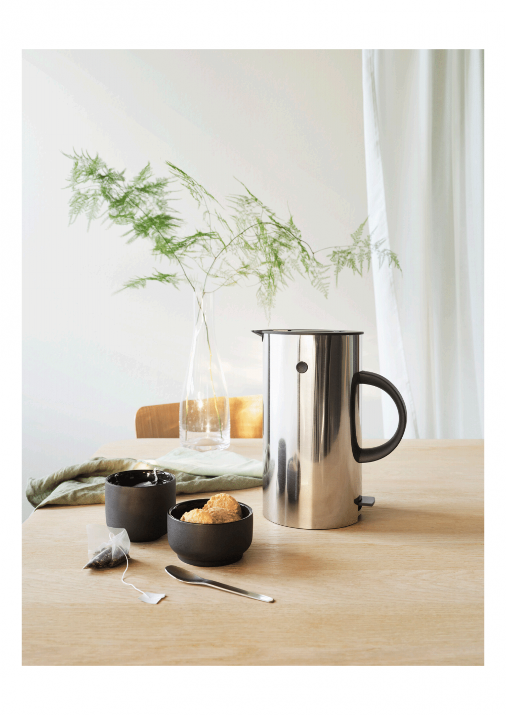 Tro mod originalen - EM77 Elkedel af Erik Magnussen