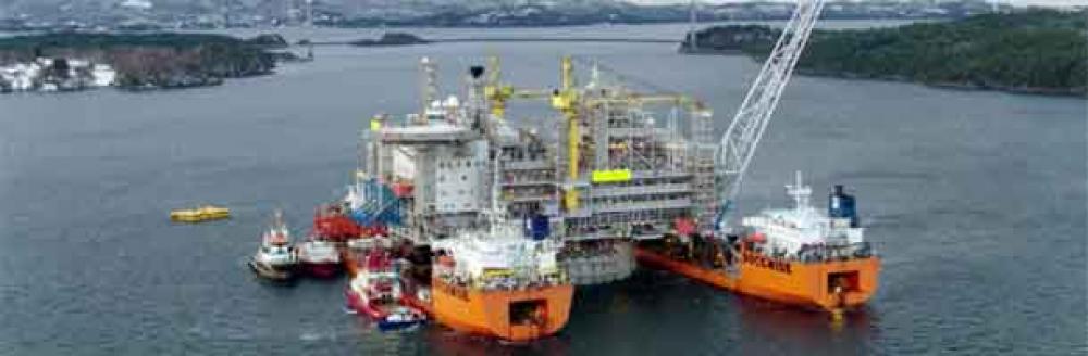 Aasta Hansteen platform koblet sammen