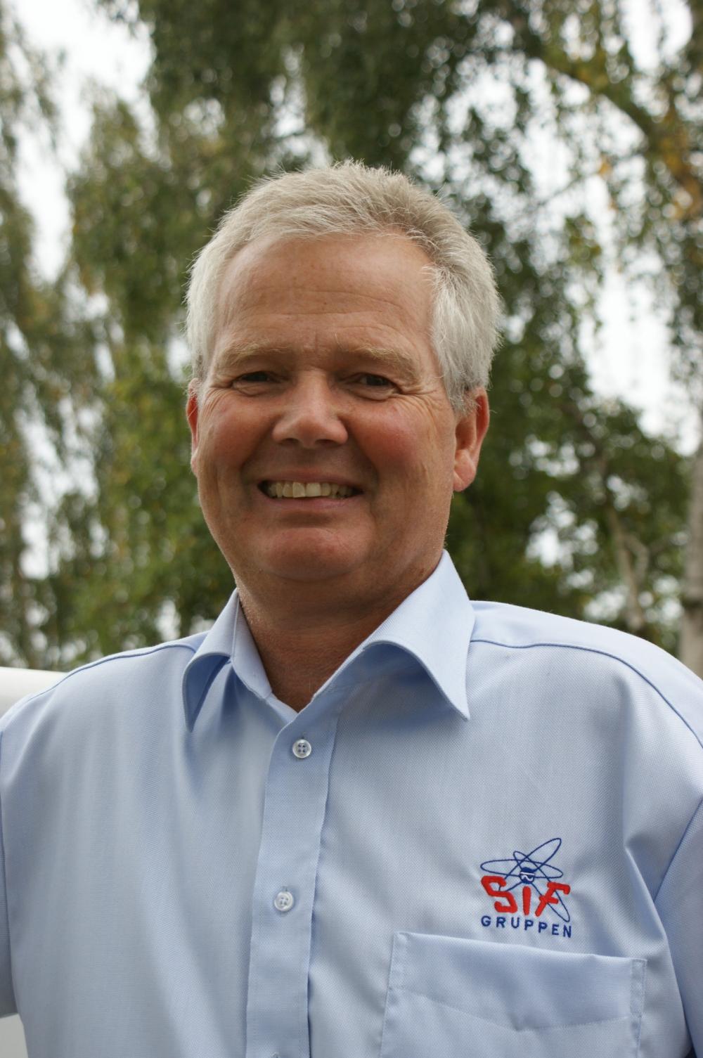 Generationsskifte og fusion i ét hug