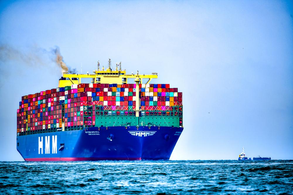 Hapag-Lloyd har afgivet bud på sydkoreanske HMM